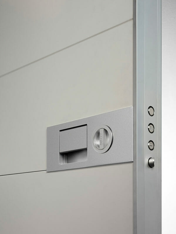 Intro armoured door, Design without limits - Bauxt Spa made in Italy